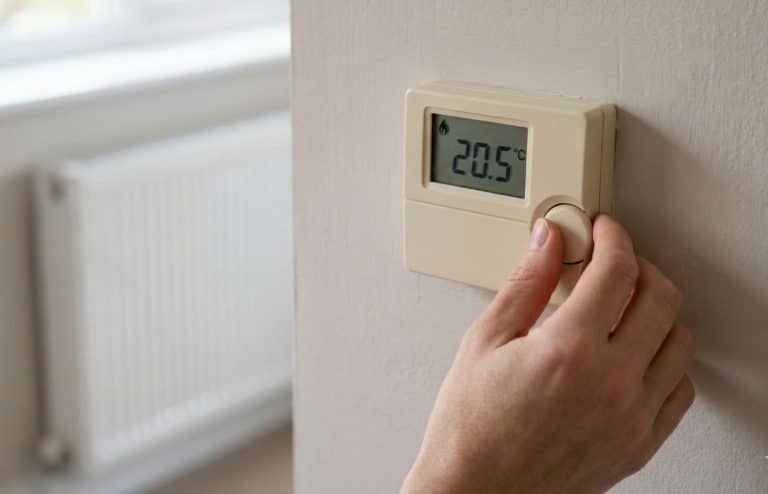 Thermostat Connecté & d'Ambiance : 15% d'Economies (Guide)
